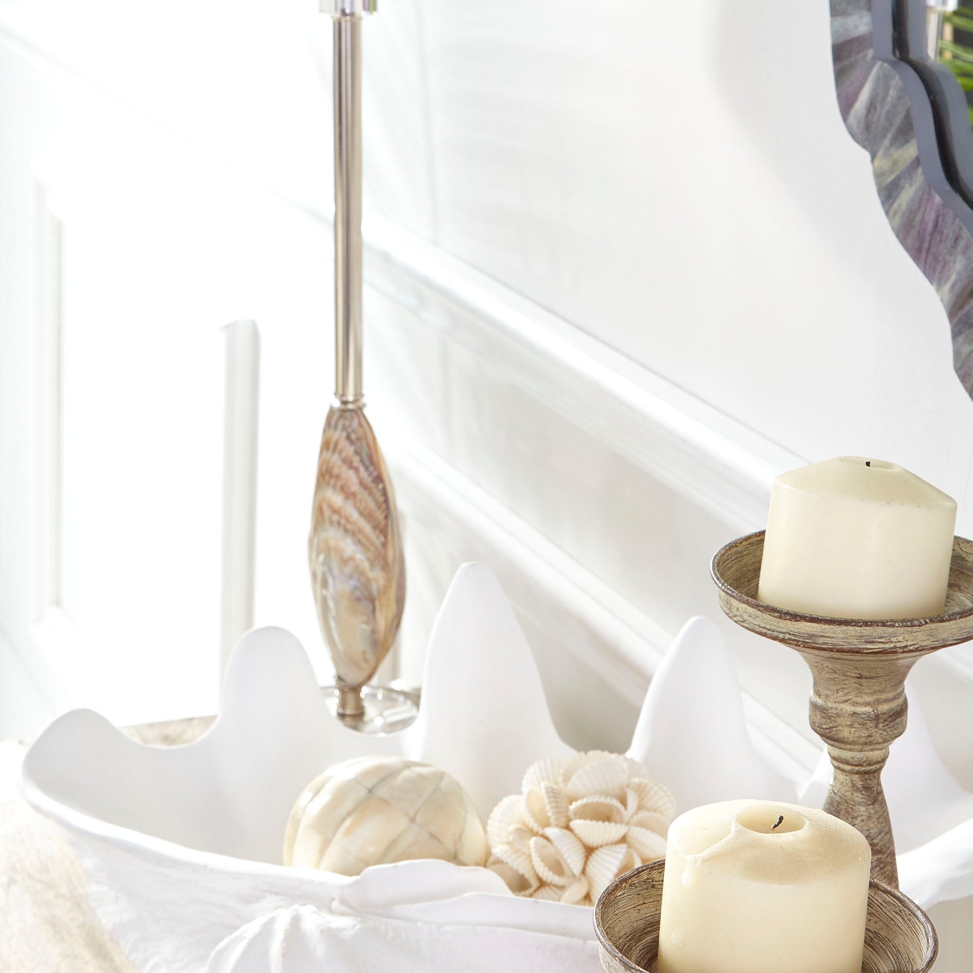 Clam Shell Bowl | White - Cyan Design