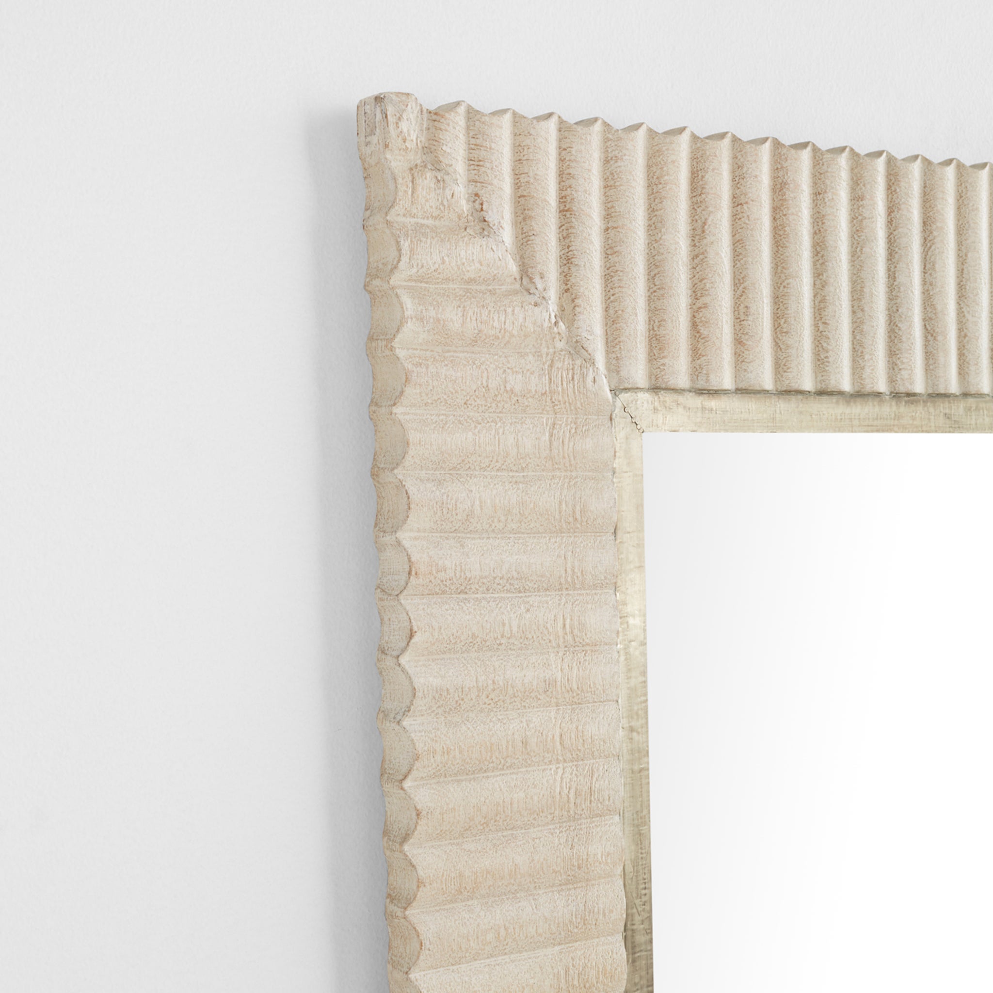 Estriada Mirror | Cerused Mango wood - Cyan Design