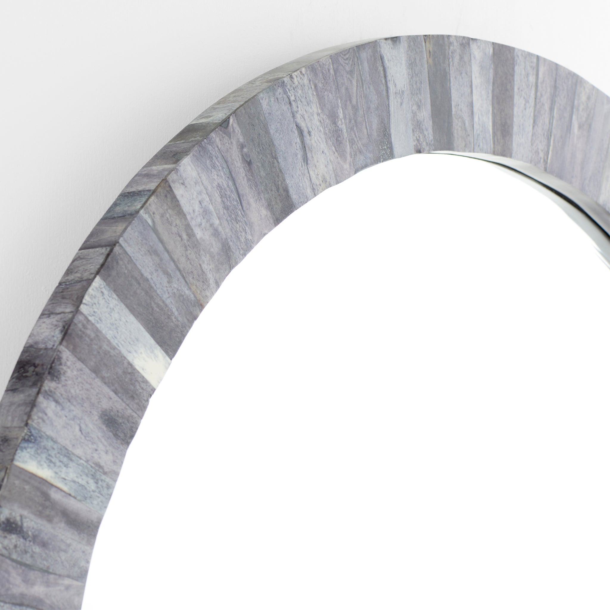 Nautilus Mirror | Grey - Cyan Design