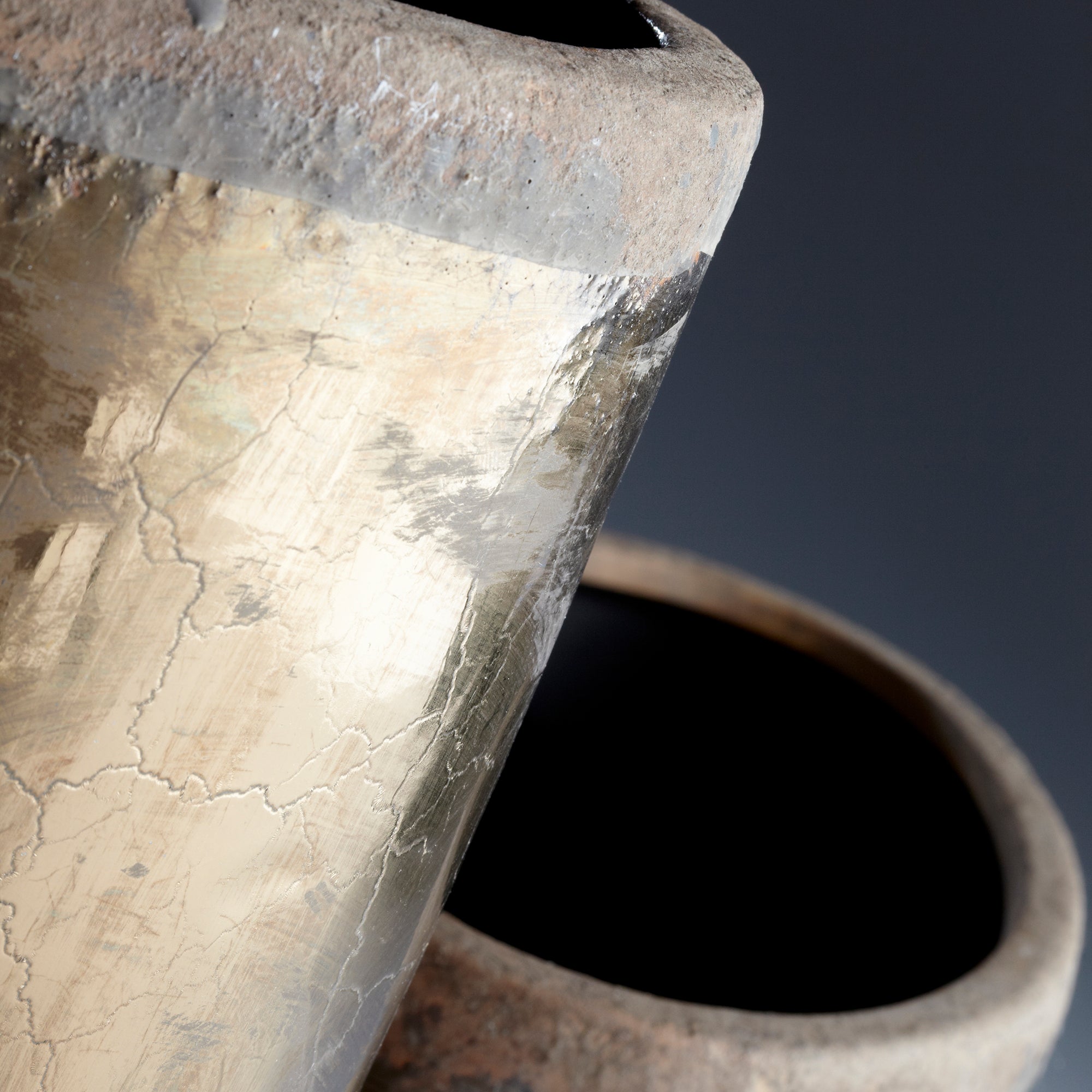 Rosen Planter | Bronze – Large - Cyan Design