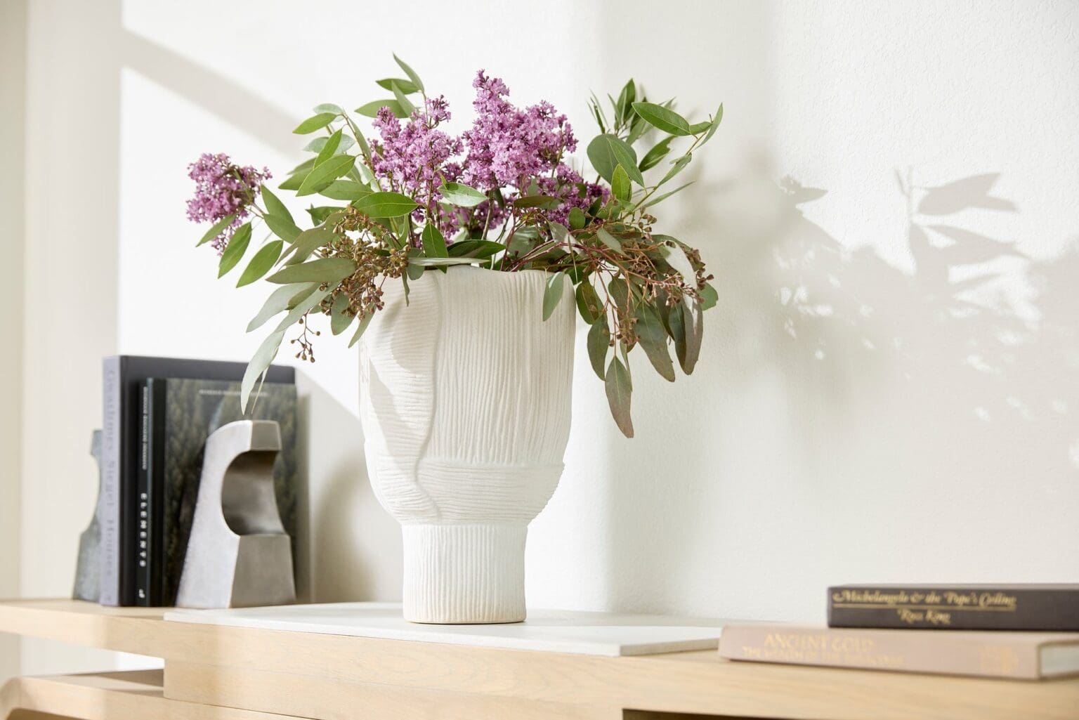 Astreae Pedestal Bowl | White – Large - Cyan Design
